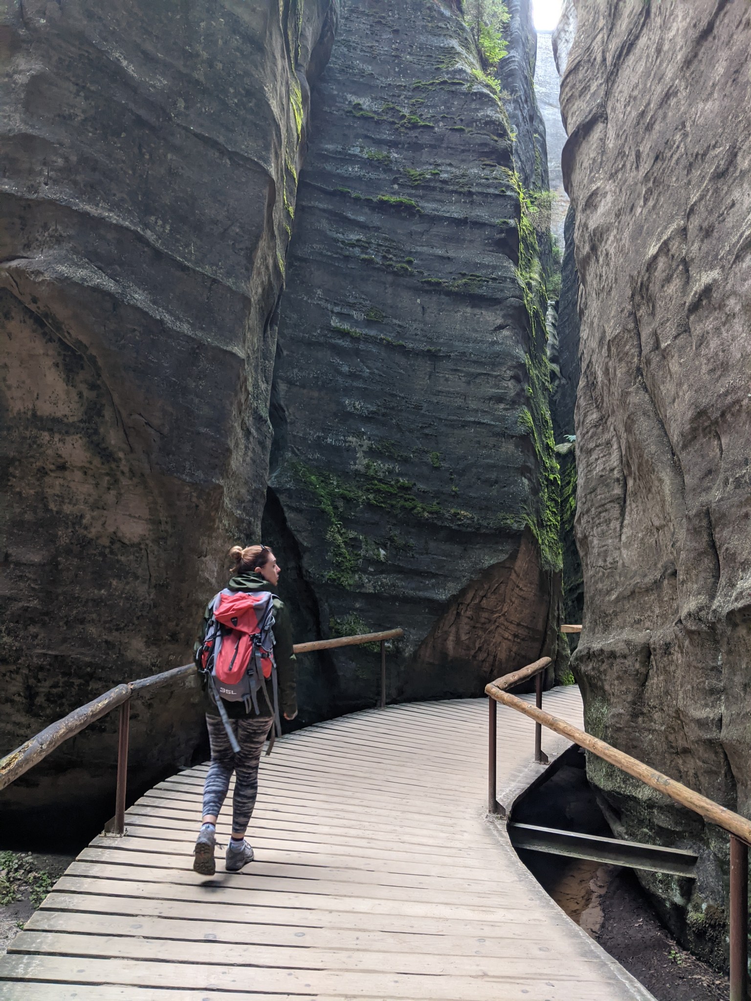 Adršpach – zwiedzanie skalnego miasta w Czechach – Obserwatorium podróży